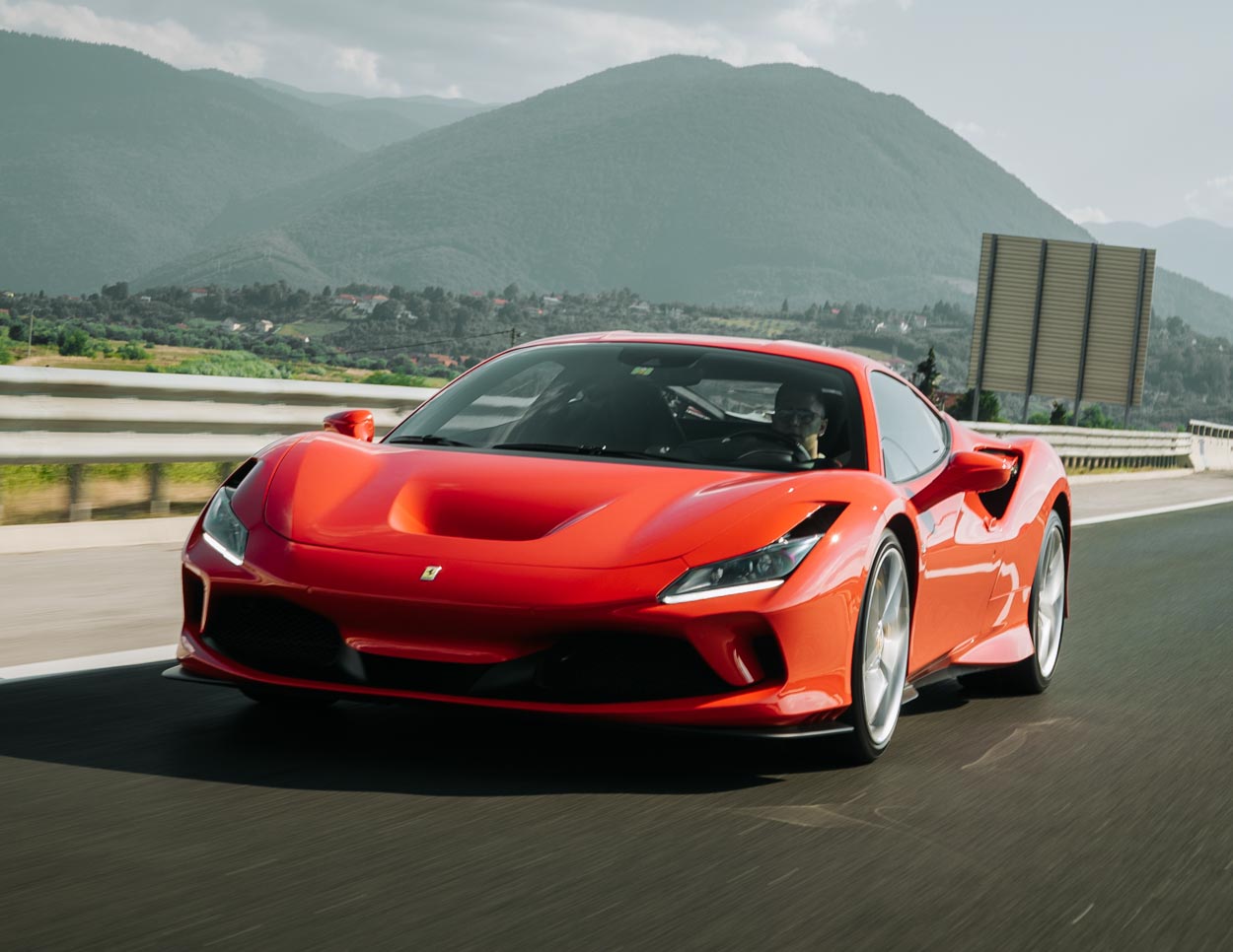 Ferrari F8 Detailing – vision.